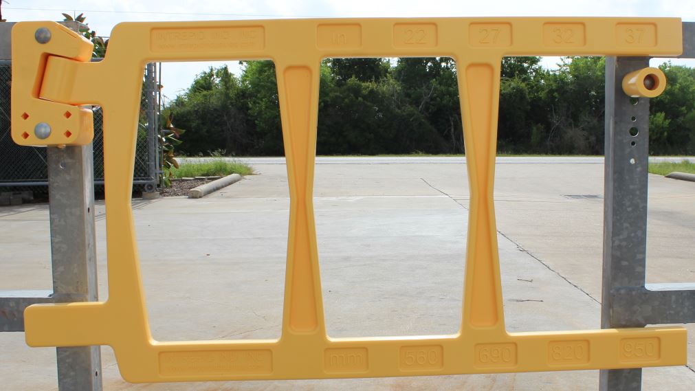 Gravity gates, industrial safety gates - Evergrip EN