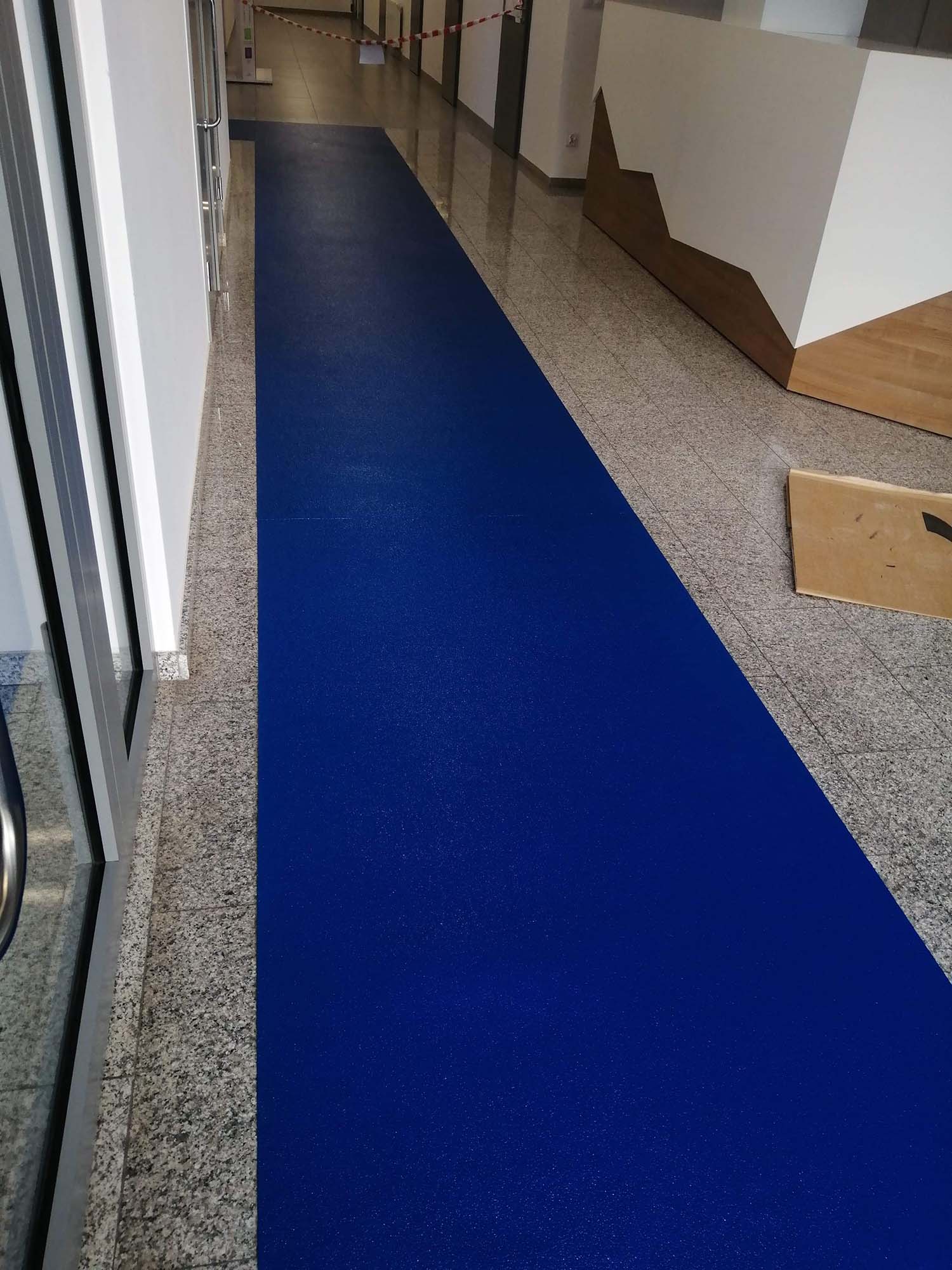 Anti-slip floor sheets - automotive industry - Evergrip EN